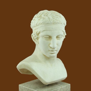 Head of Diadumenos of Polyclitus Masterpiece of Ancient Greek Sculpture ...