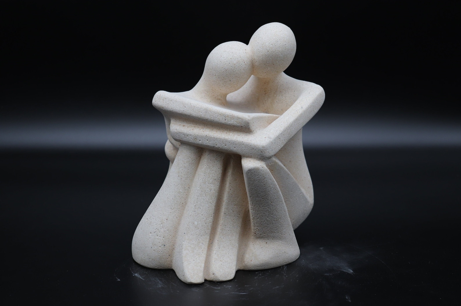 Lovers Figurine Art, Modern Statues Seated Statue Figurine, Eternal ...