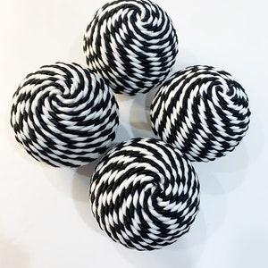 Black and White Decorative Rope Ornament Balls, Christmas Decorations ...