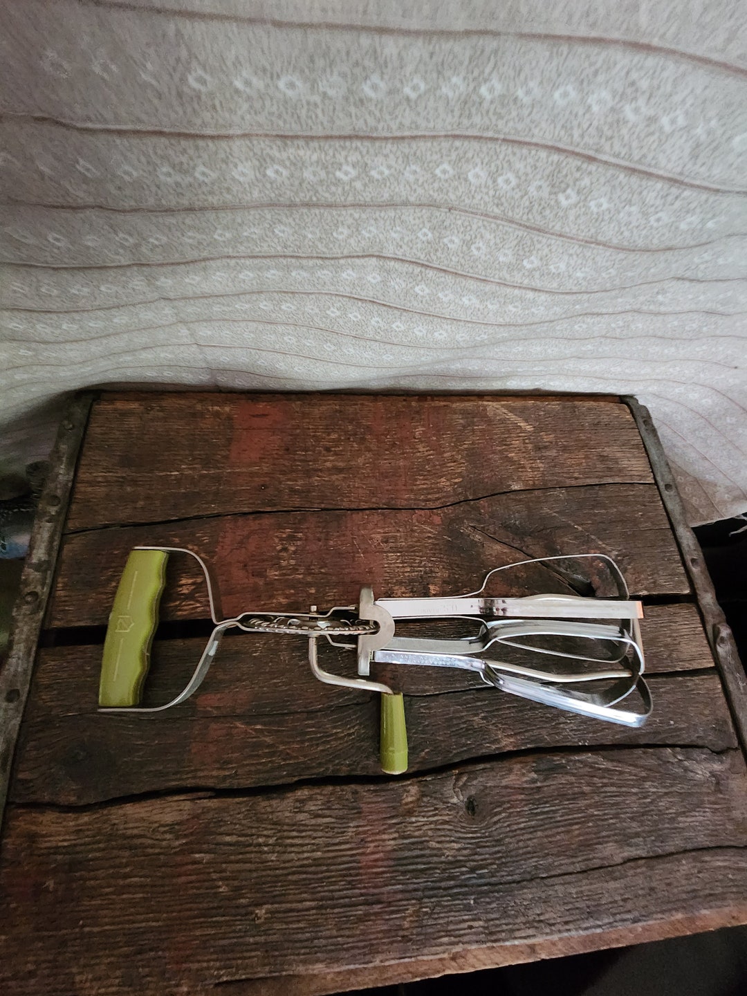 Vintage Turner & Seymour Hand Mixer/egg Beater - Etsy