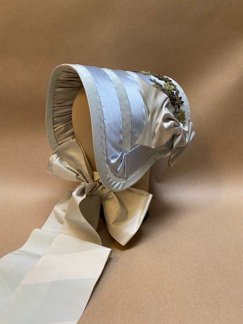 1840s Coal Scuttle Victorian Bonnet - Etsy