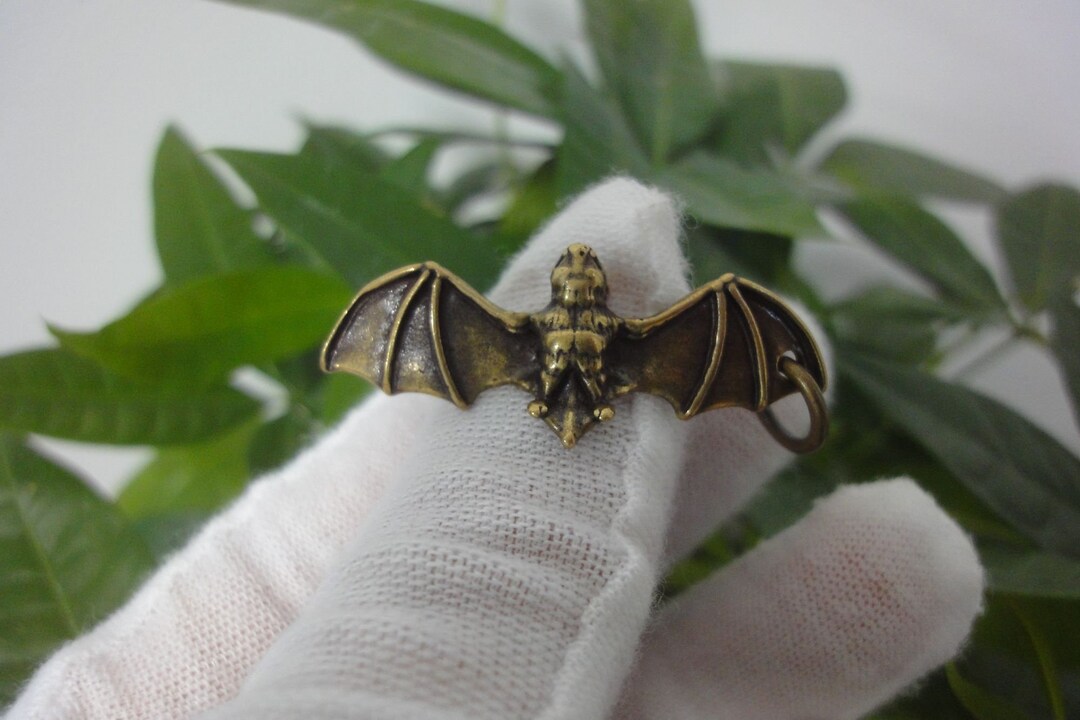 Hand Carved Bronze Bat Pendant: Retro Chinese Keyring - Etsy