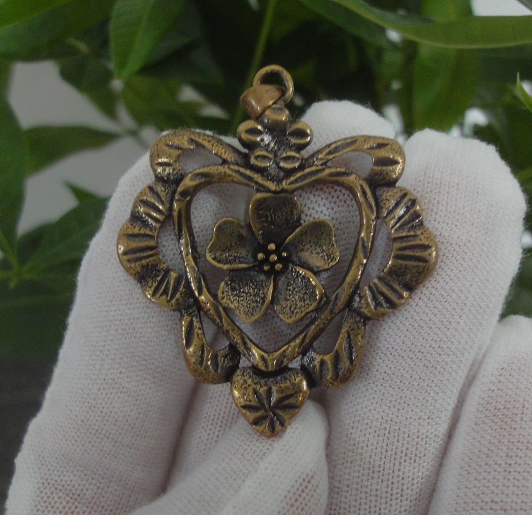 Antiqued Fine Pure Brass Heart Shape Flowers Women Pendant - Etsy