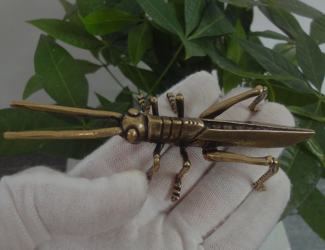 Chinese Old Solid Bronze Grasshopper Figurine Insect Statue Sculpture ...
