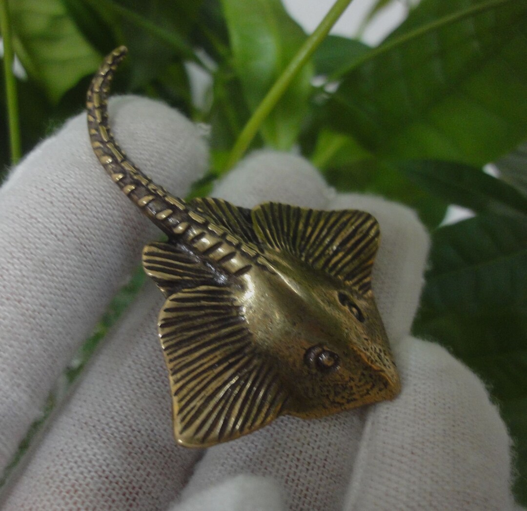 Manta Ray Antiqued Chinese Solid Brass Statue Figurine - Etsy