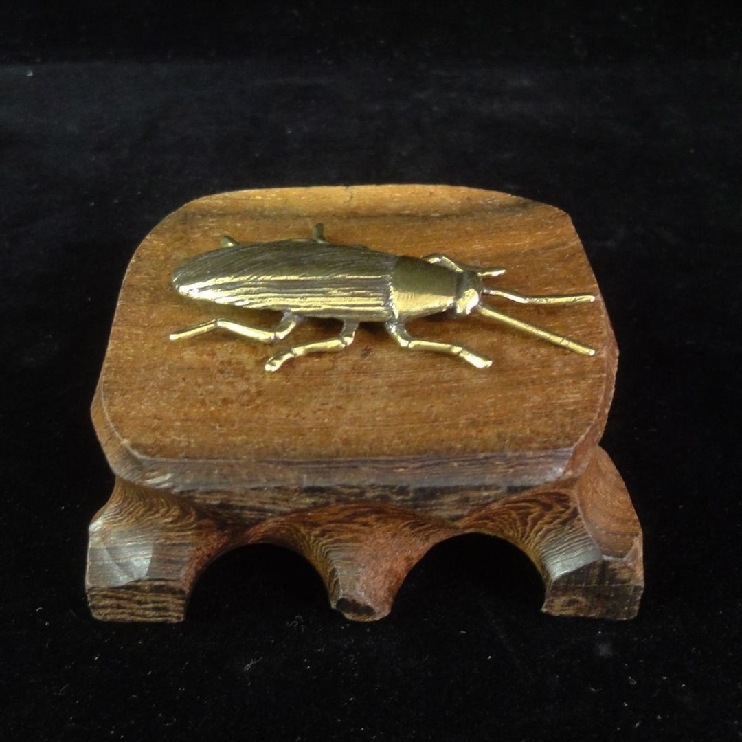 Creativity Retro Chinese Solid Bronze Cockroach Insect Statue Sculpture ...