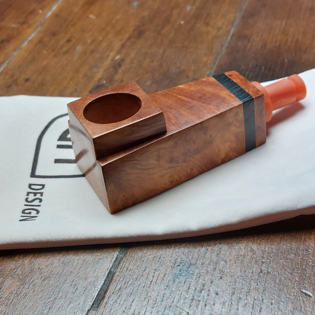 Reverse Calabash Pipe in Heather Briar With Oval Combustion Chamber and ...