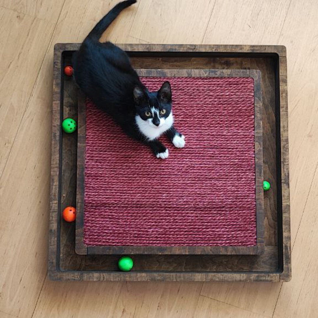 Cat Toy With Scratching Post. Handmade Scratcher for Big Cats, Pet ...