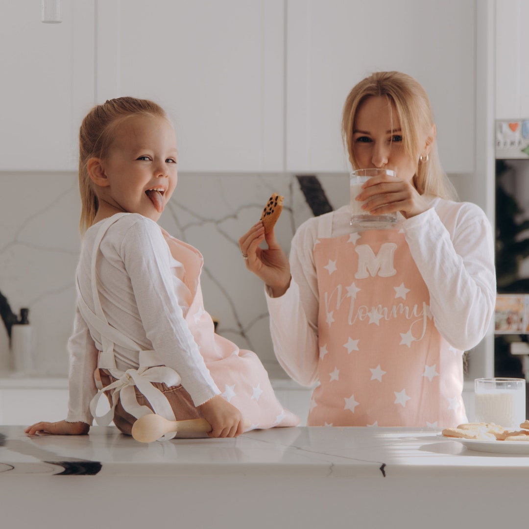 Personalized Matching Aprons. Mom and Daughter Custom Gifts. Name ...