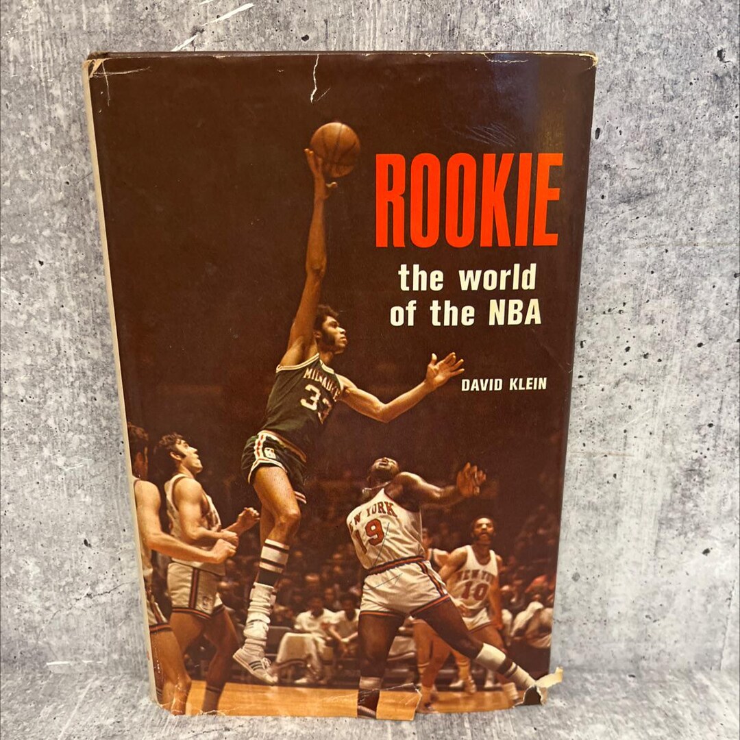 Rookie the World of the Nba Book, by David Klein, 1971 Hardcover 5R5S ...
