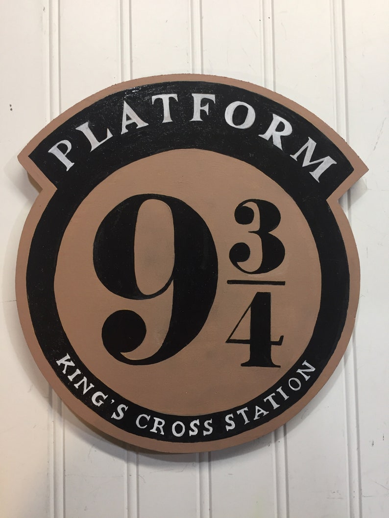 Harry Potter sign. Platform 9 3/4 King's Cross Station. | Etsy