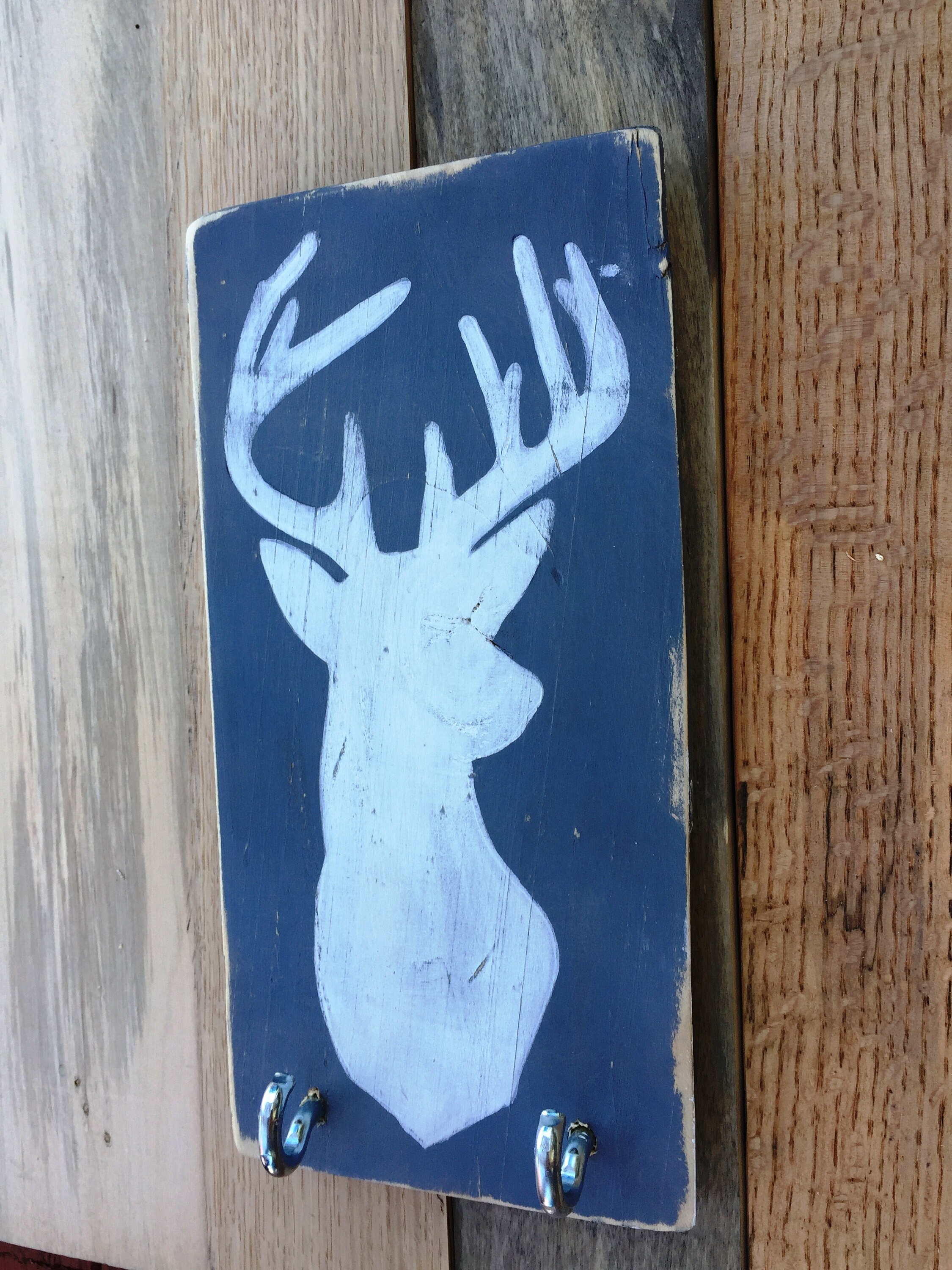Deer Sign. Rustic Pallet Wood Deer Sign With 2 Key Holder - Etsy
