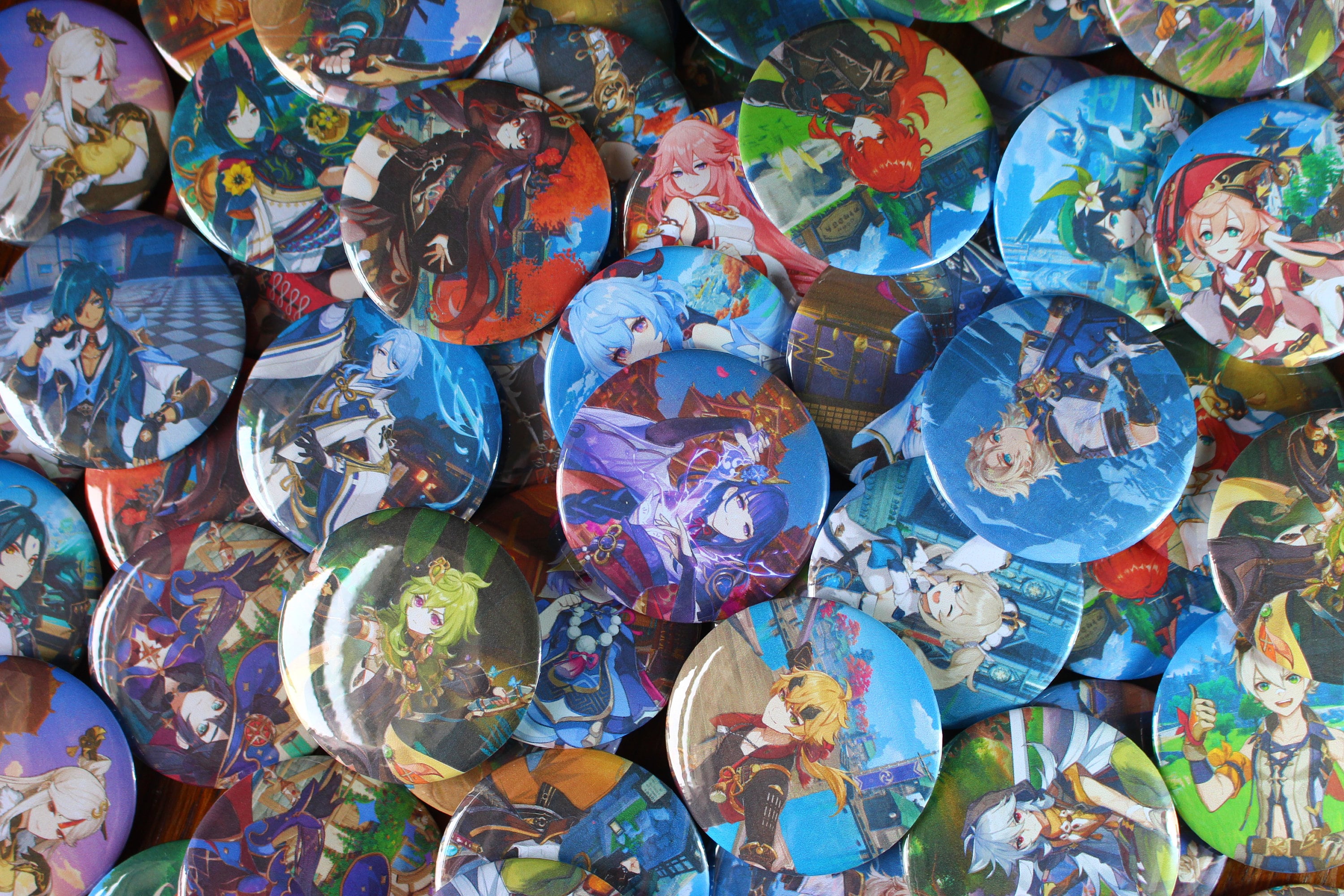 Genshin Character Badge MULTIPLE DESIGNS - Etsy