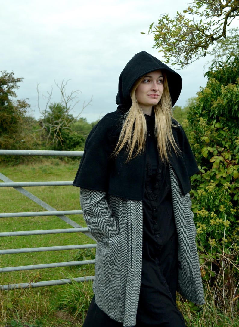 Black Fleece Cape With Hood. Short Cloak Over Coat - Etsy
