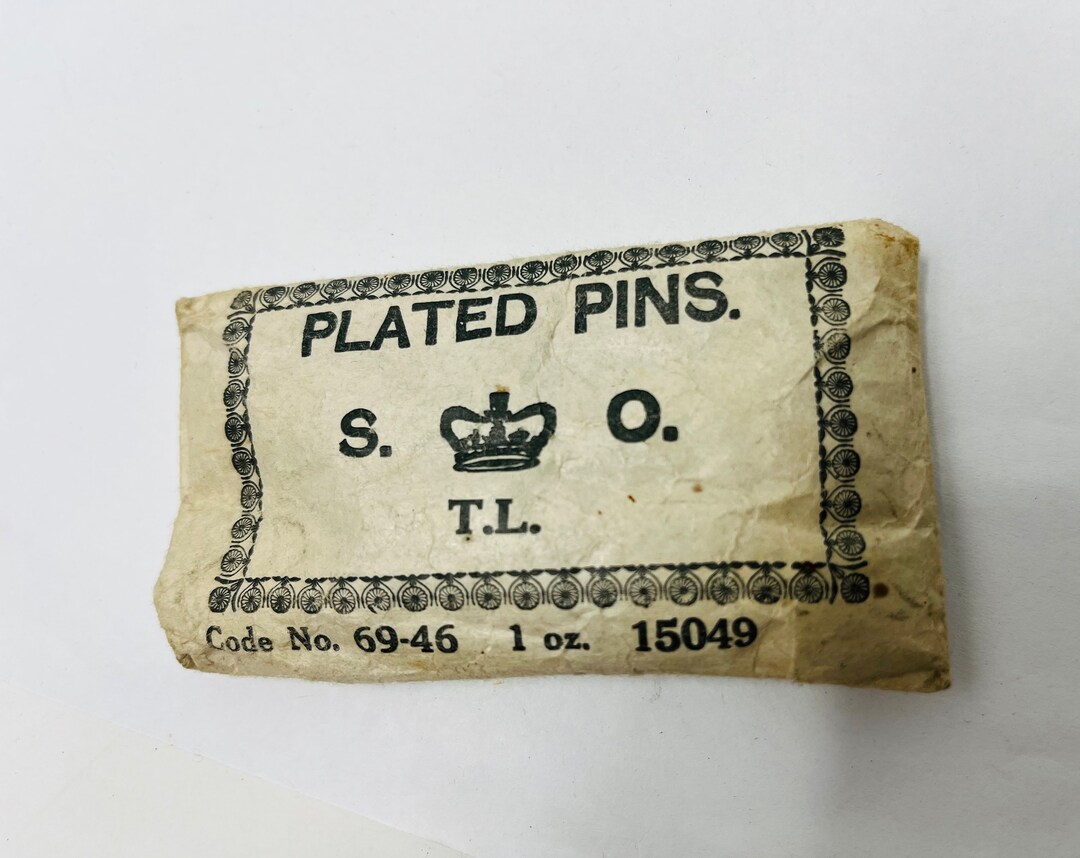 Vintage British WWII Era Sewing Straight Pins in an Envelope With Crown ...