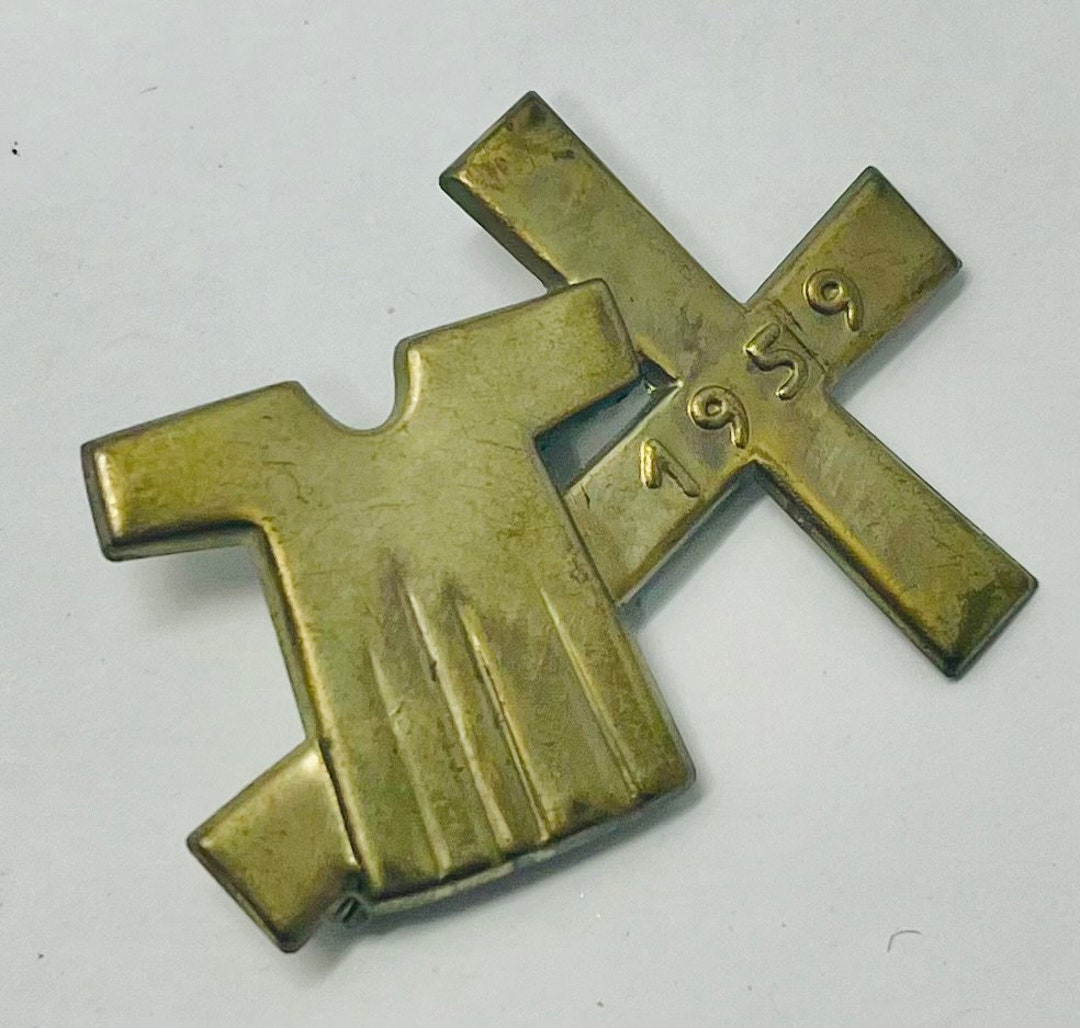 Vintage Holy Robe of Jesus Pilgrimage 1959 Trier Medal, Brooch, Pin ...
