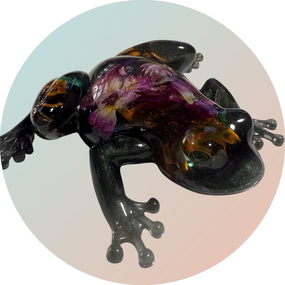 Customizable Epoxy Resin Frog - Etsy