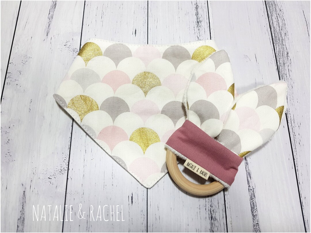 Bib , bib de bébé , dossard de bandana , anneau de de dentition ...