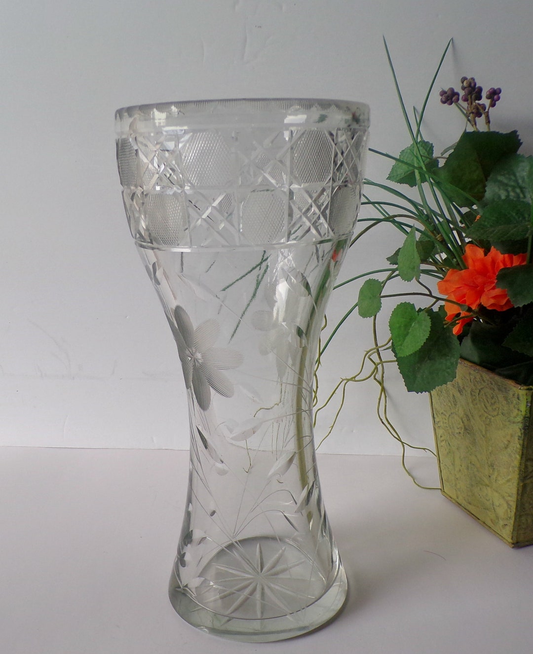 Vintage Clear Cut Wheel Cut Glass Corset Vase - Etsy