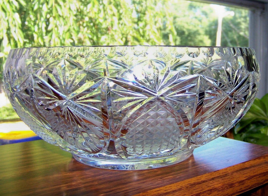 Vintage Cut Crystal Glass Round Bowl / Centerpiece - Etsy