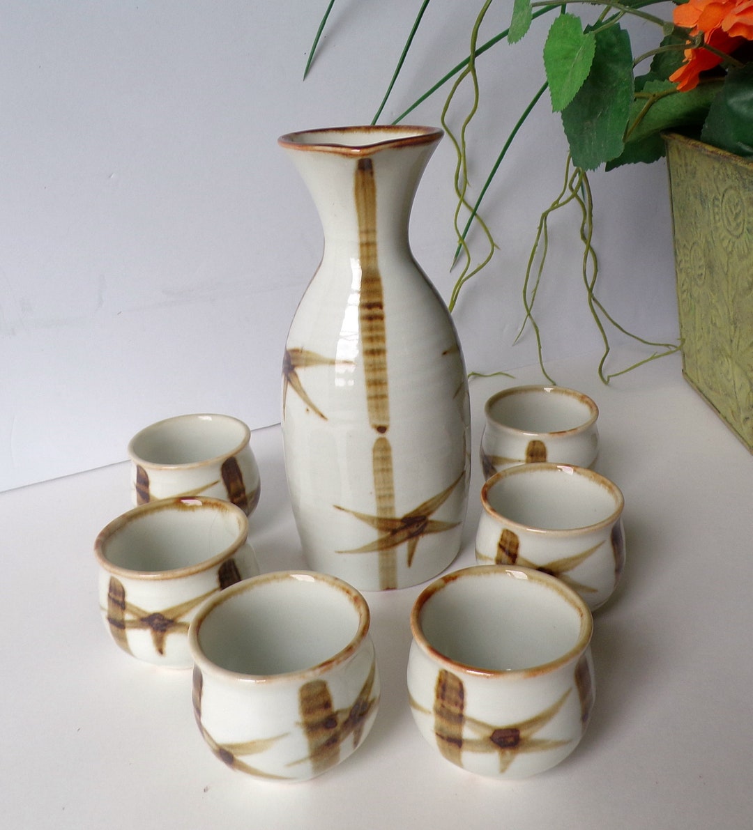 Vintage Japanese Sake Set - Etsy