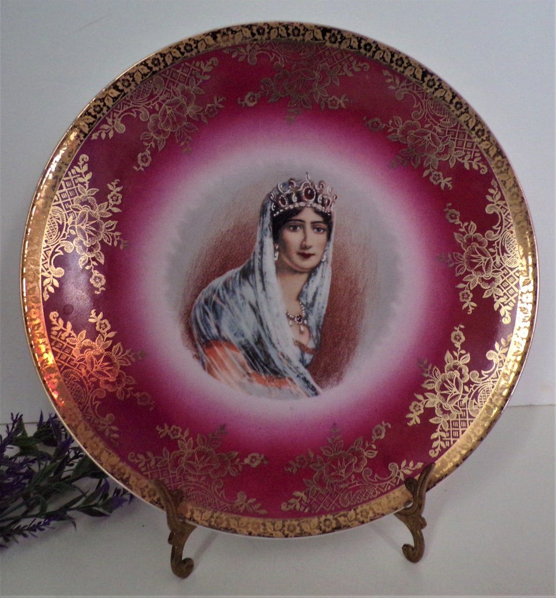 Bayreuth Bavaria Plate Pink and Gold Floral Band Figural Center - Etsy