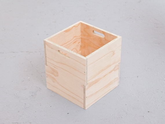 Flat pack toy box store