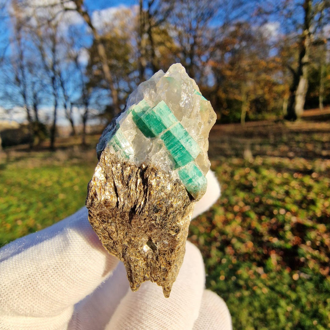 Emerald in Matrix Emerald Beryl Crystal Gemstones Rare Minerals ...