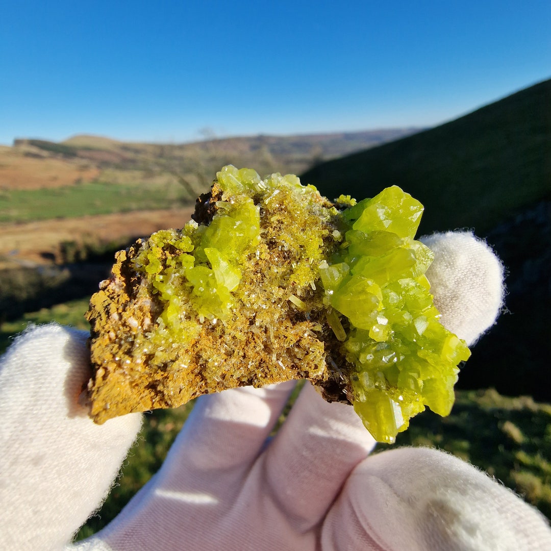Pyromorphite Yangshuo Mine Minerals China Minerals Display Minerals ...