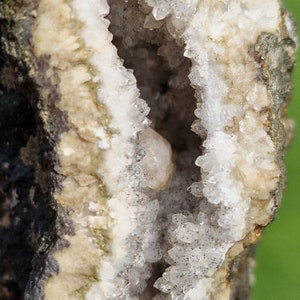 Calcite and Quartz With Geothite Inclusions - Calton Hill Quarry ...