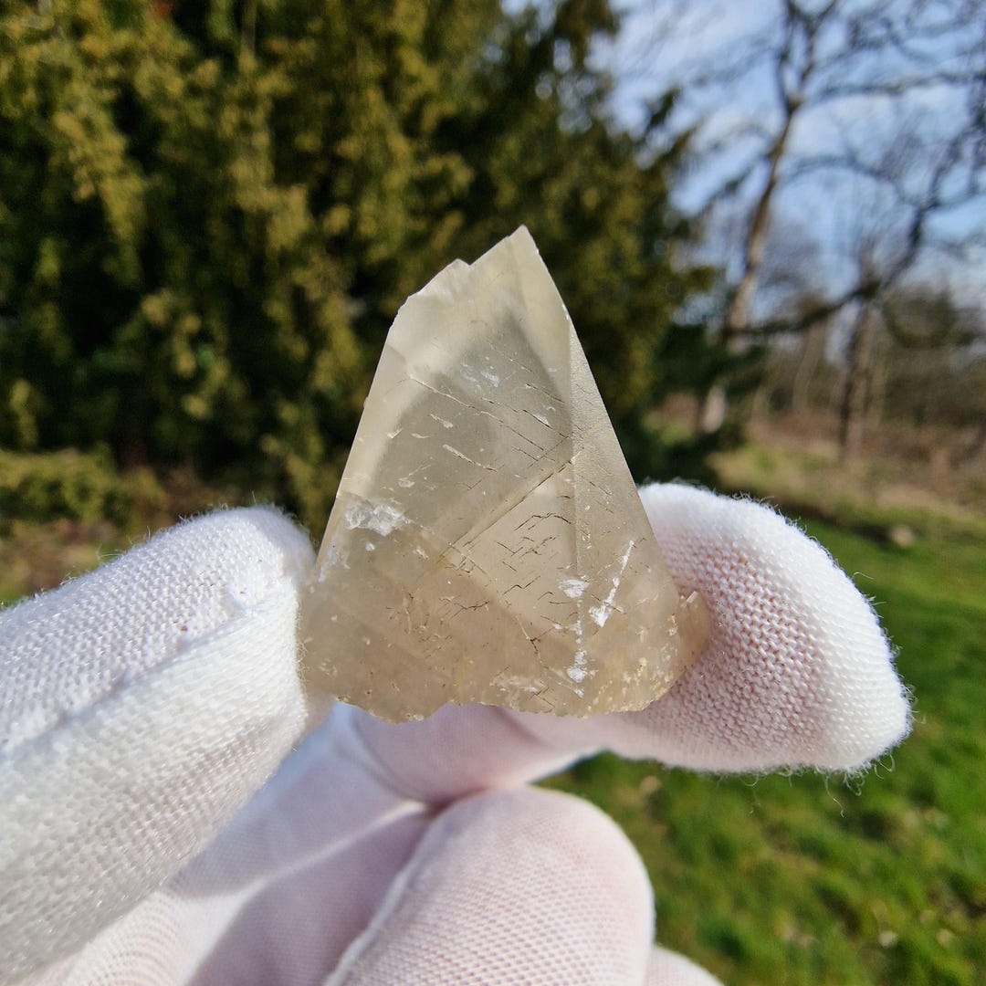 Calcite Crystal - Long Rake Spar Mine - Calcite - Derbyshire Minerals ...
