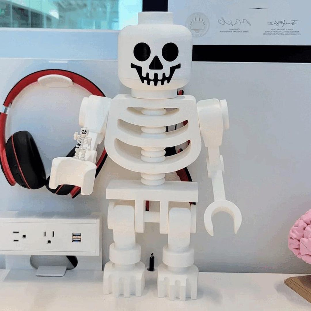 Halloween Decoration Skeleton -3D Print File (STL) (10:1 Scale) - Etsy
