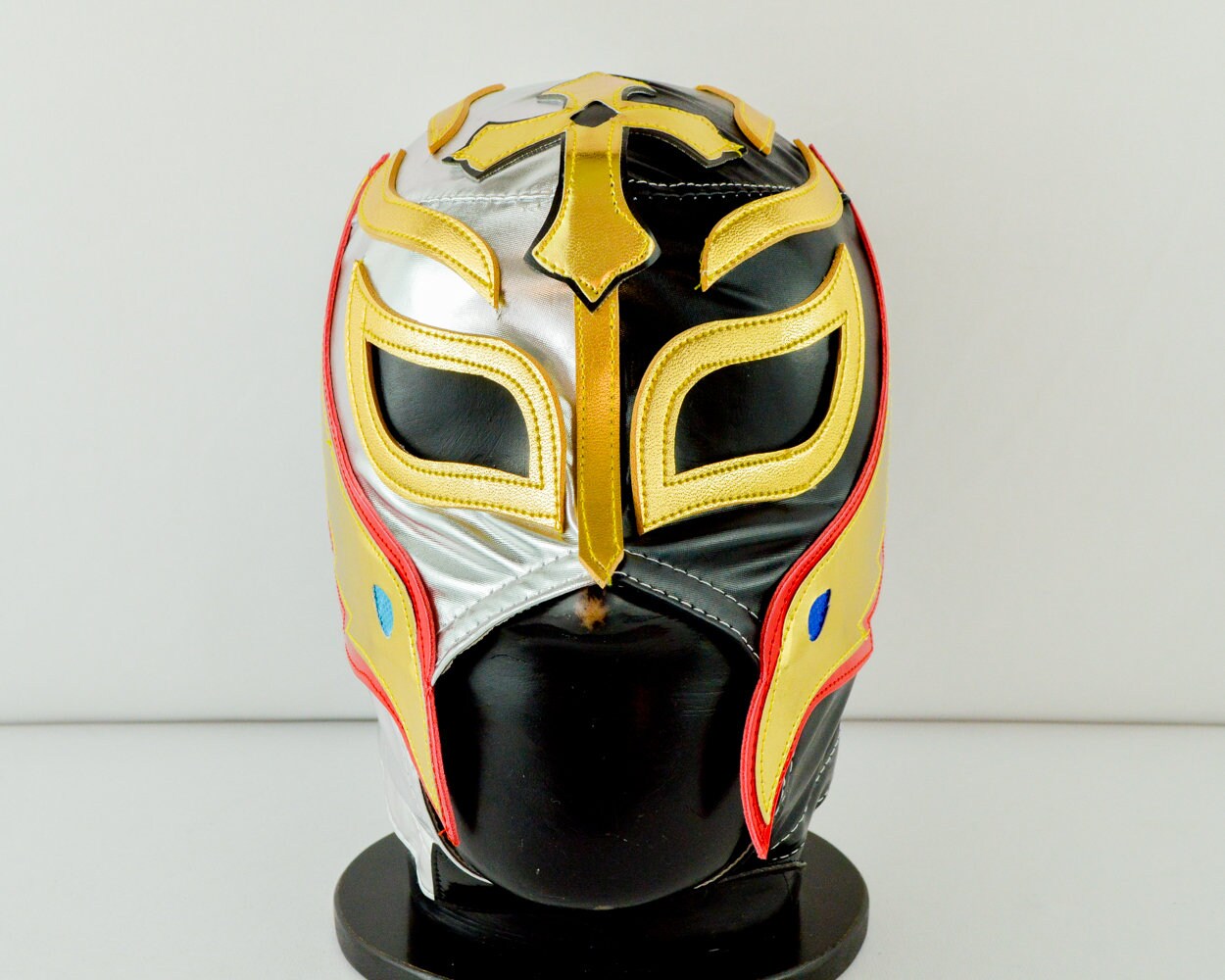 Rey Mysterio Mask for sale | Only 2 left at -65%