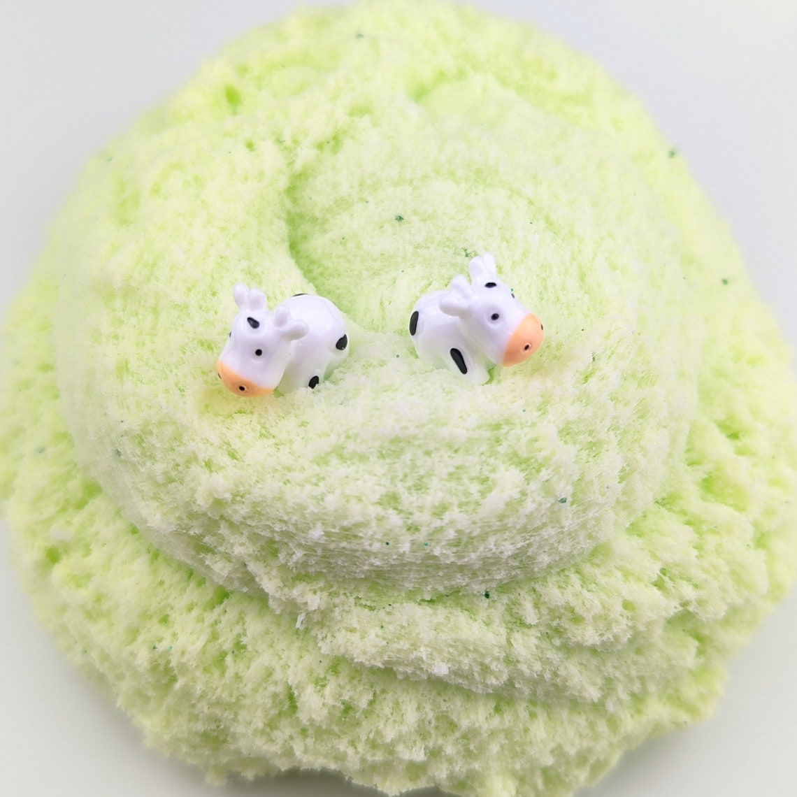 Grazing Cow Crunchy Cloud Slime scented - Etsy