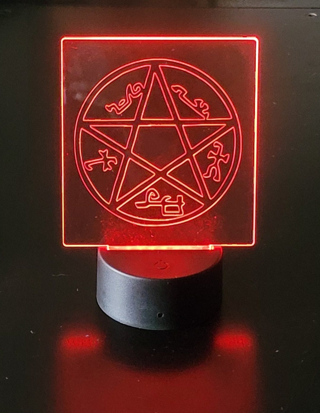 Devil's Trap 3D Illusion Art Light, Geeky 3D Illusion Art Light - Etsy