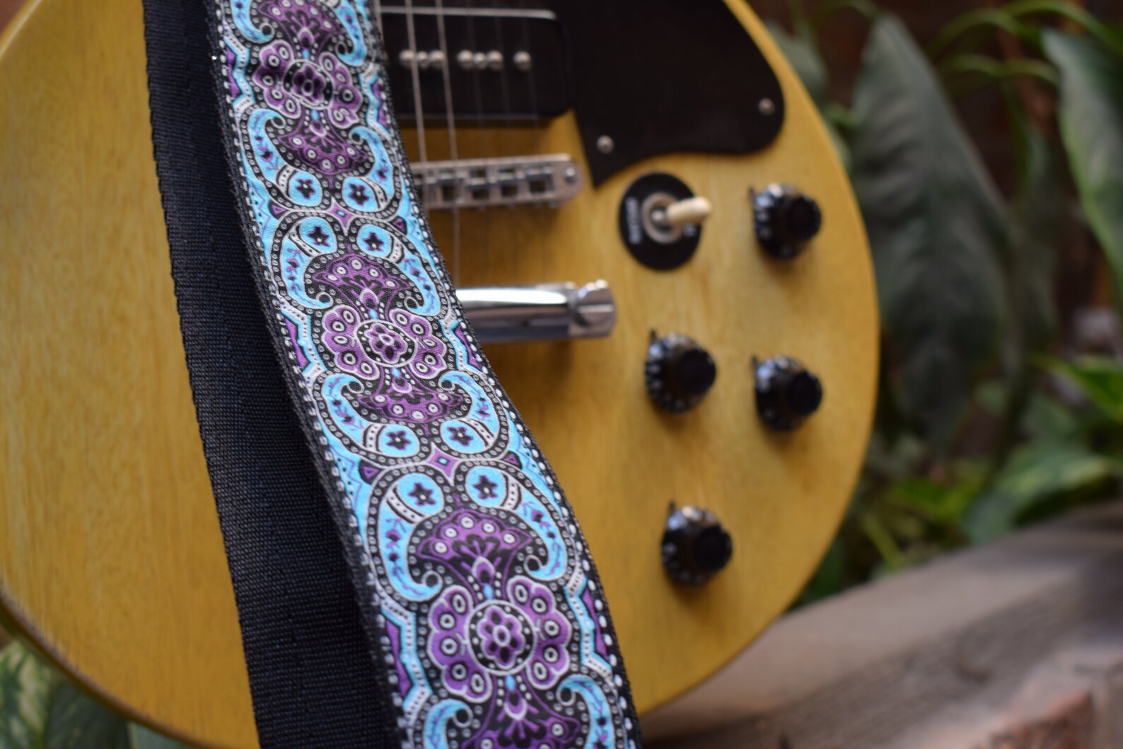 Hipstrap Kashmir Turquoise Vintage Style Guitar Strap, Leather Ends ...