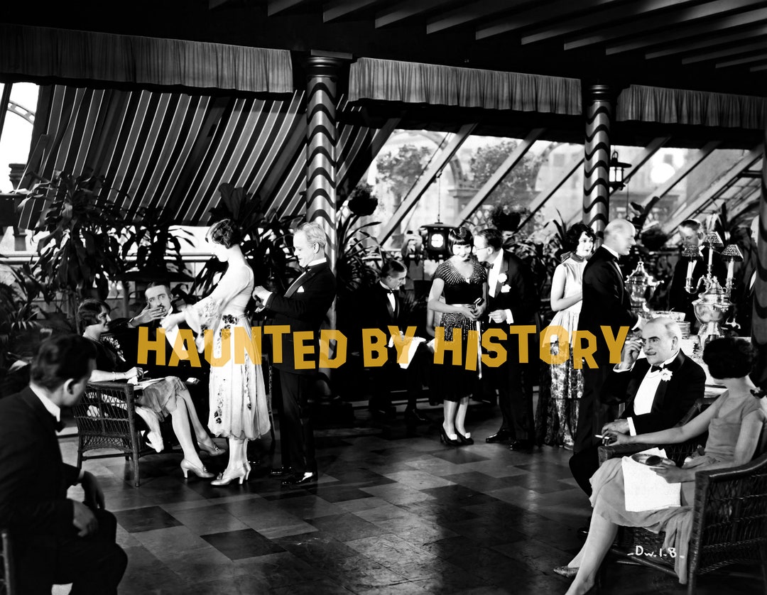 1920s Party Poster: Art Deco Flappers, Roaring Twenties Film - Etsy