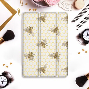 Bee iPad Case Girls iPad Pro 11 12.9 10.5 Cute iPad 9.7 6th 10.2 7th ...