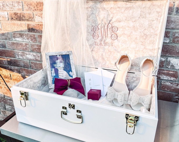 Fretwork Bamboo Trunk Hollywood Regency Rattan Beach Linen Hope Chest ...