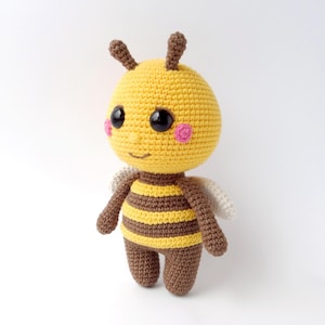 Buzz the Bee Crochet Pattern - Amigurumi Insect PDF Tutorial - Etsy