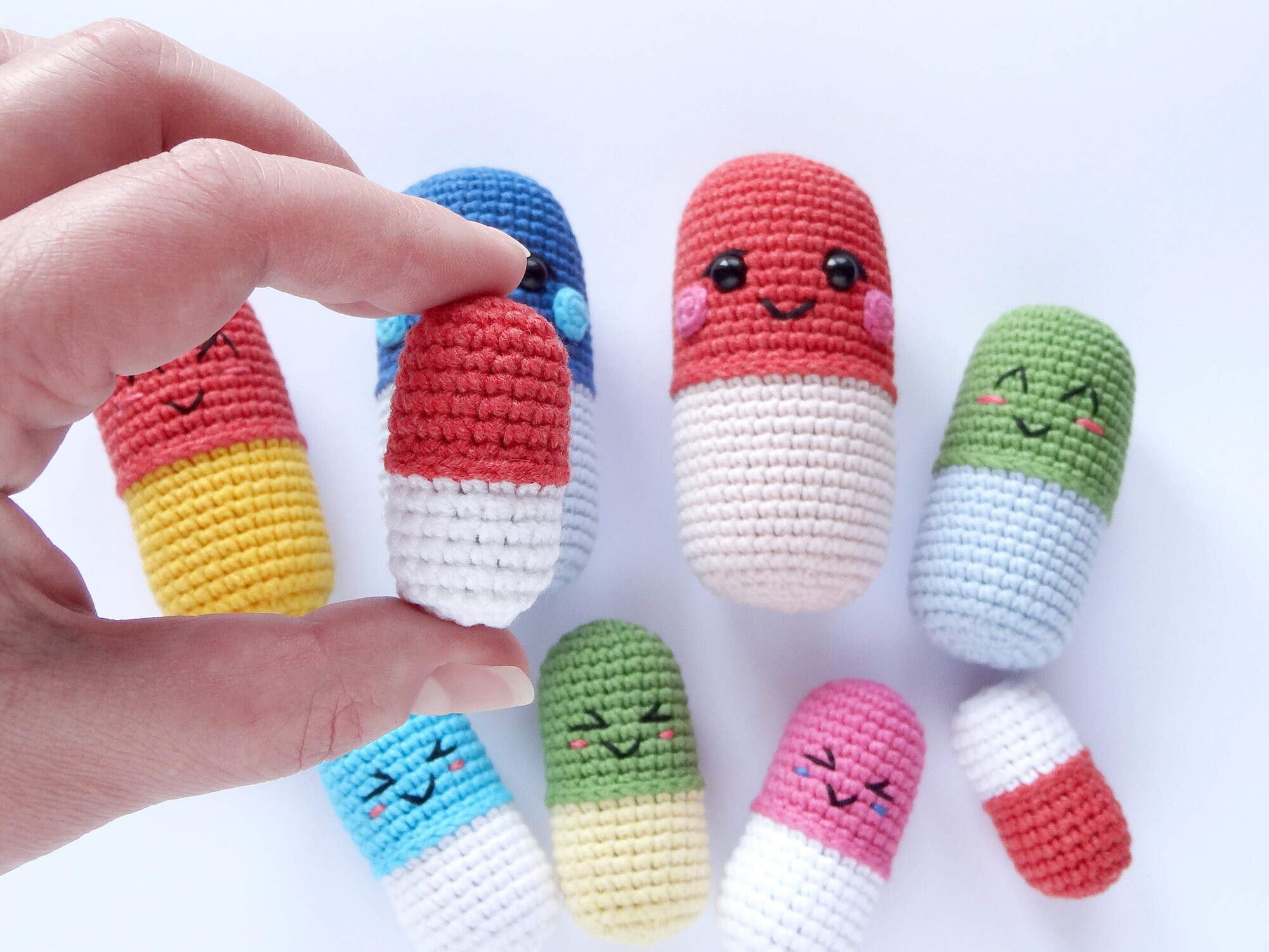Amigurumi Pills Crochet Pattern 4 Pill Sizes in 1 Crochet - Etsy