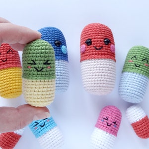 Amigurumi Pills Crochet Pattern, 4 Pill Sizes in 1 Crochet Pattern ...