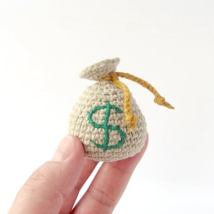 Money Bag Keychain Crochet Pattern, Crochet Coin Bag Keychain Pdf ...