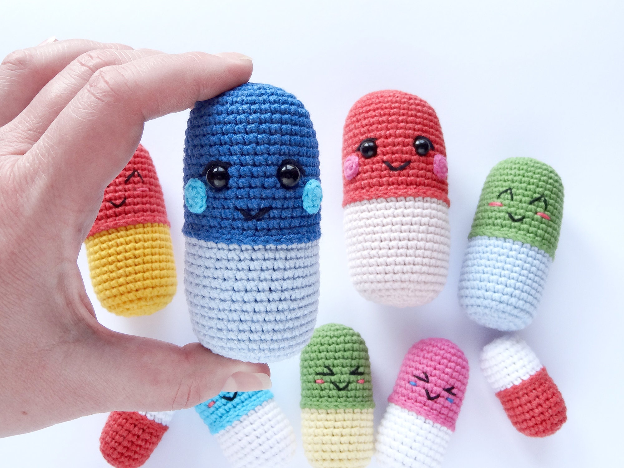 Amigurumi Pills Crochet Pattern 4 Pill Sizes in 1 Crochet - Etsy