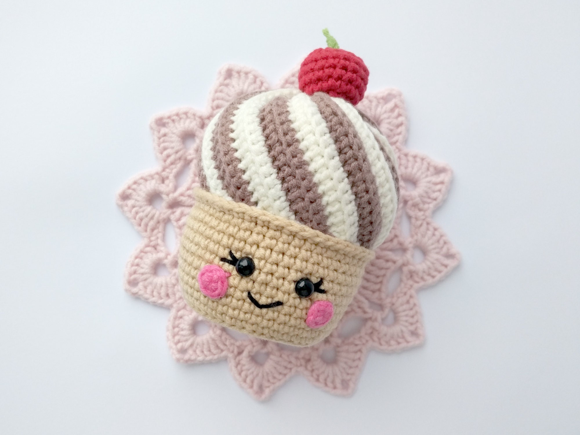 Cute Amigurumi Cupcake Crochet Pattern | Etsy