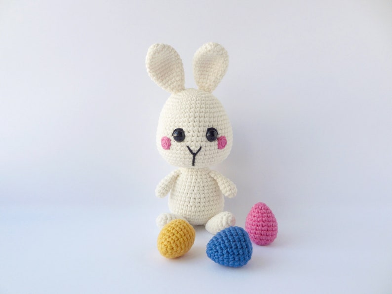 Easter Crochet Pattern Rabbit With a Carrot and Eggs in a - Etsy