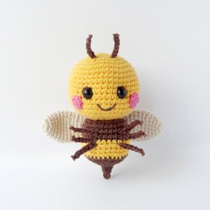 Honey Bee Crochet Pattern, Crochet Honey Bee Amigurumi Pattern - Etsy