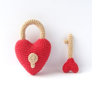 Crochet Pattern Heart Lock and Key, Crochet Heart Lock Pattern, Crochet ...