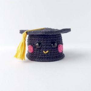 Amigurumi Graduation Cap Crochet Pattern - Etsy
