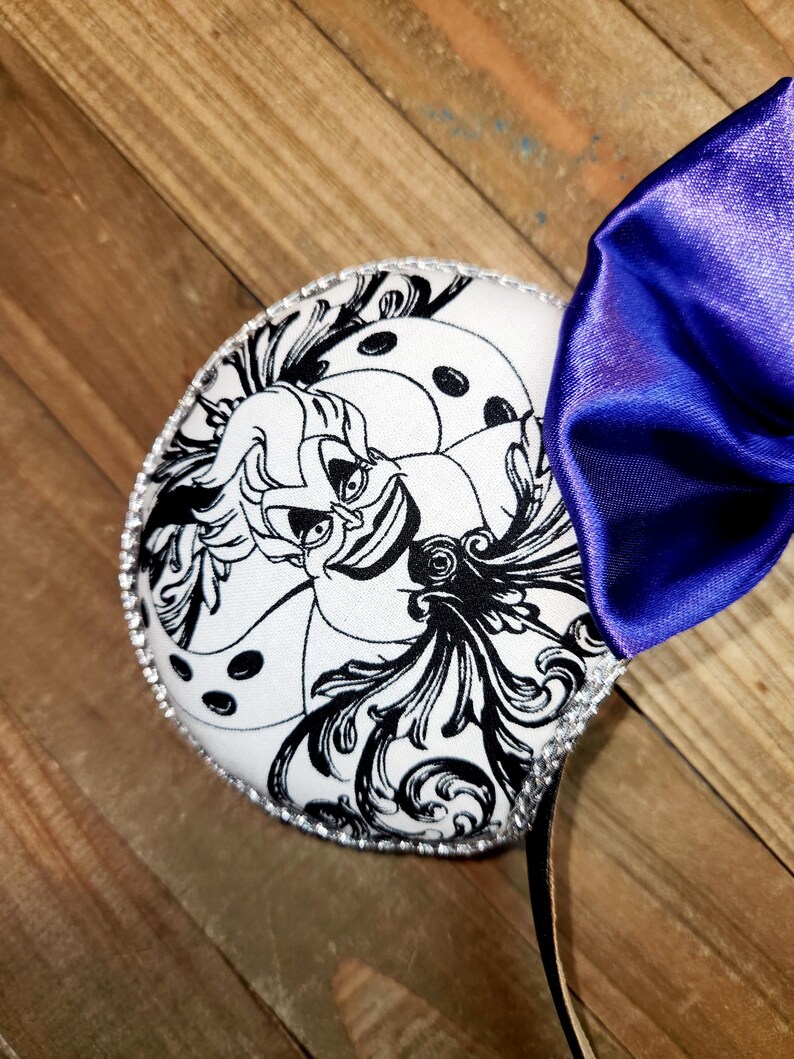 Ursula Minnie Mouse Ears: Villain Inspired Headband, Handmade - Etsy